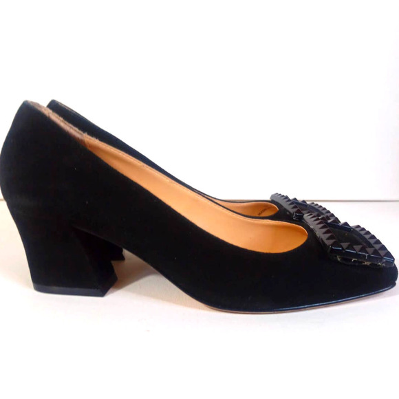 Neiman Marcus | Shoes | Neiman Marcus Women Sz 7 Black Leather Pumps ...